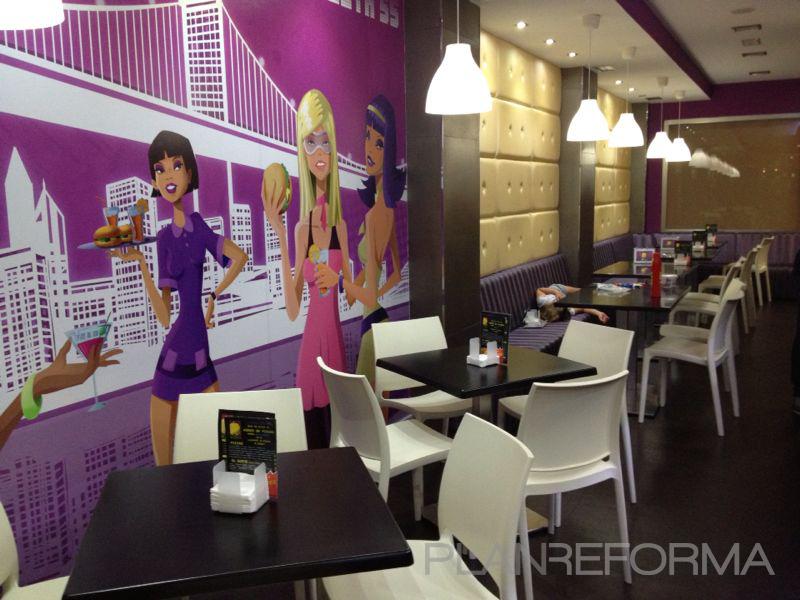 Cafeteria style contemporaneo color violeta, beige, blanco