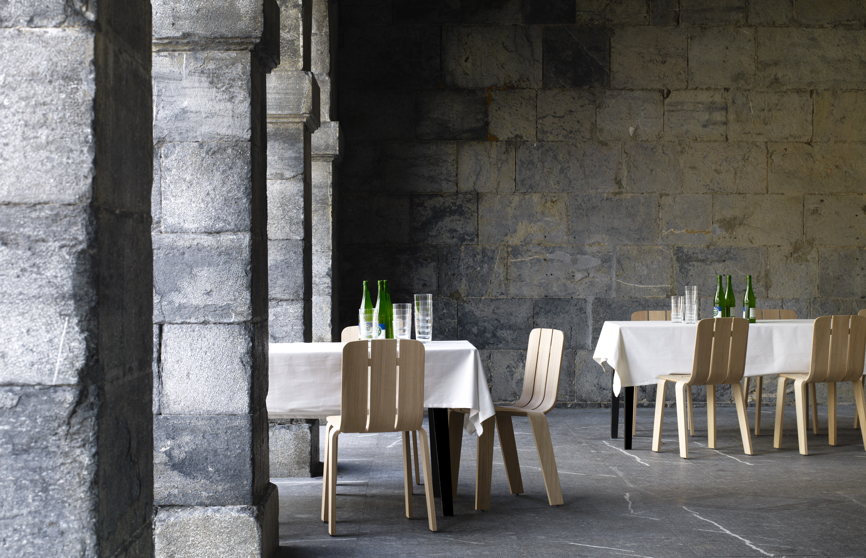 Restaurante, Cafeteria style contemporaneo color beige, beige, blanco