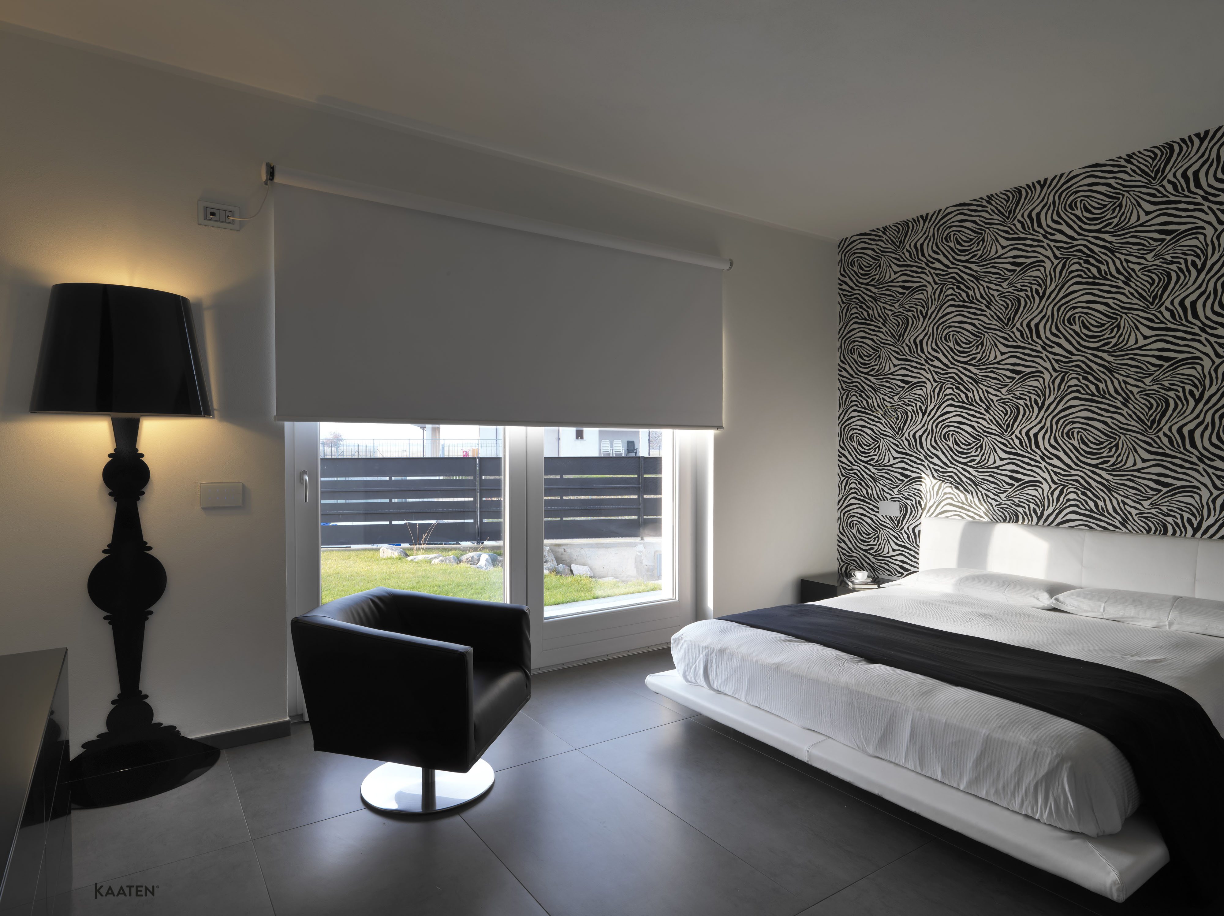 Dormitorio style moderno color blanco, gris, negro